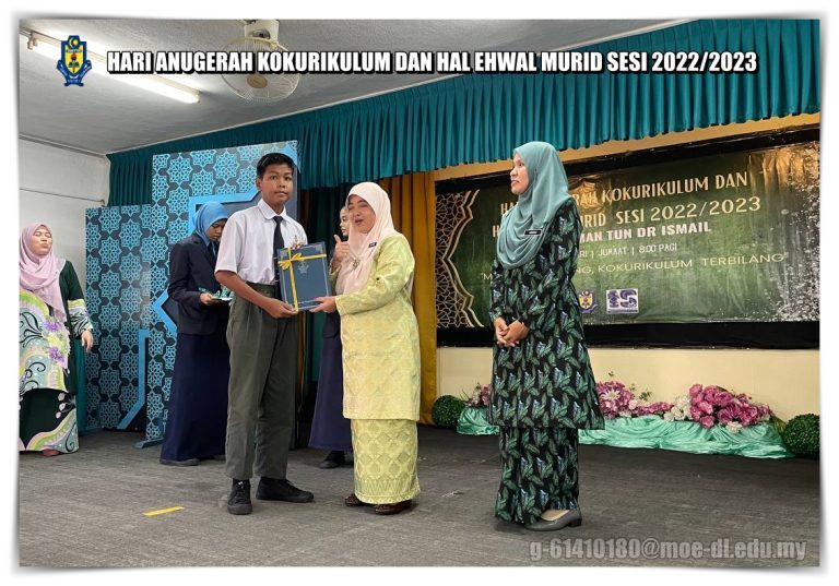 HARI ANUGERAH KOKURIKULUM DAN HAL EHWAL MURID SESI 2022/2023 – SMKTTDI ...