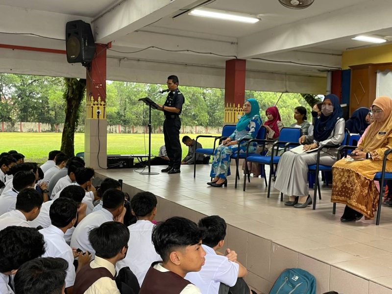 Program Jom Datang Sekolah dan Kempen kesedaran henti buli – SMKTTDI